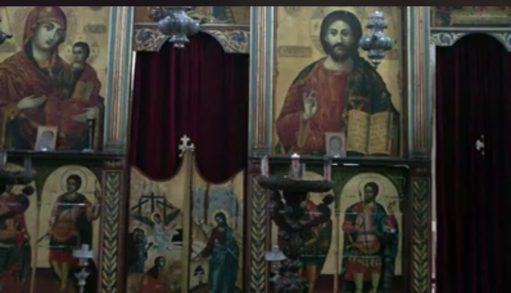 «ΑΣΠΙΛΕ…» με κυθηραϊκή ψαλτική στο κάστρο των Κυθήρων – Ελένη Χάρου